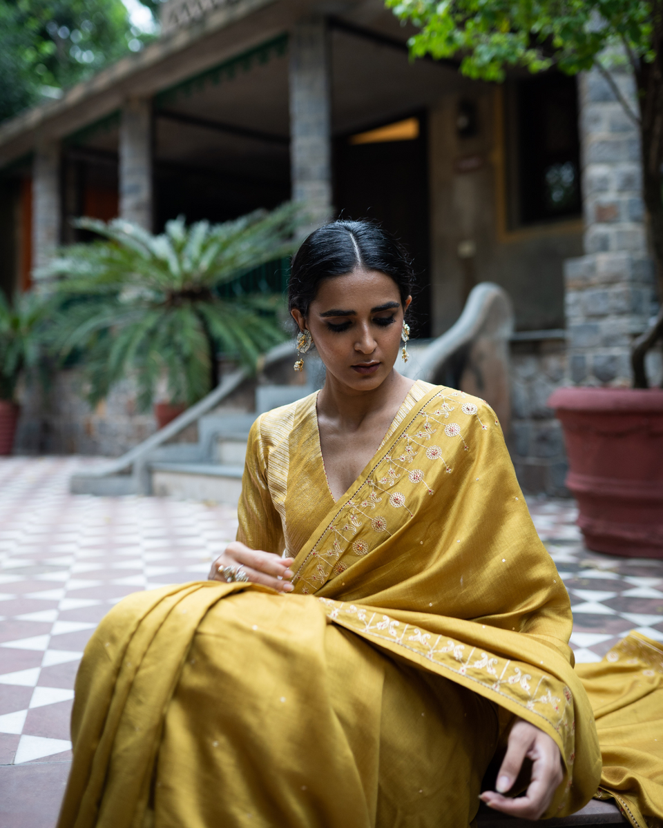 Molten Gold Yellow Silk Saree – Deep Thee